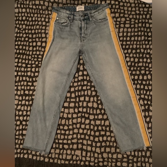 Zara | Jeans | Zara Button Fly Cropped Jeans With Yellow Side Stripes ...